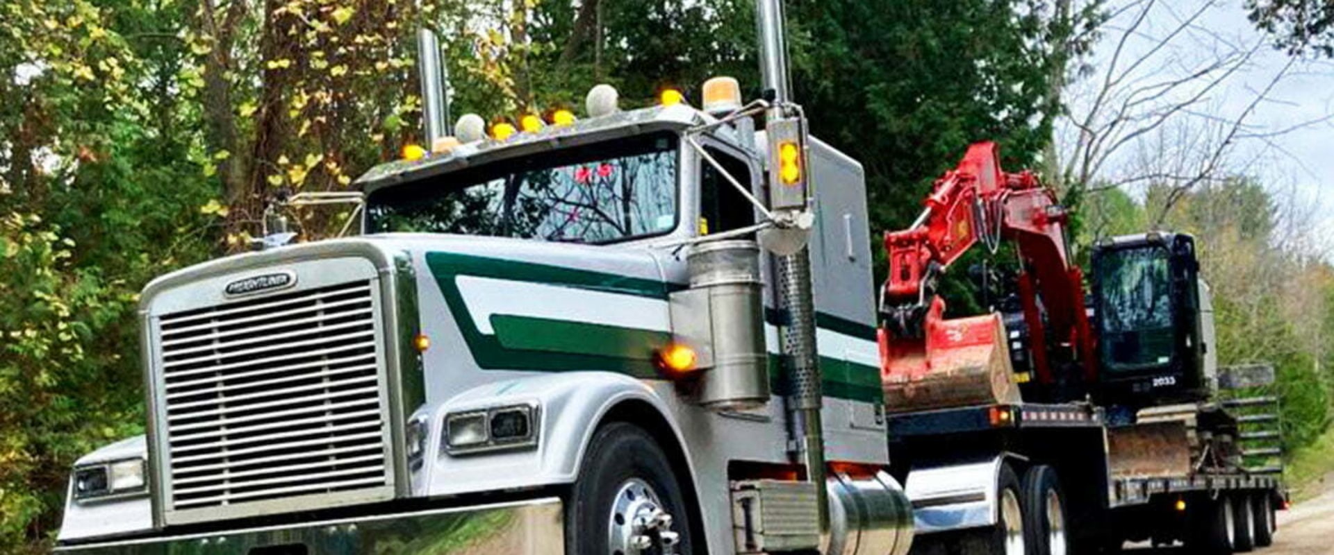 Towing Oversized Loads: What You Need to Know